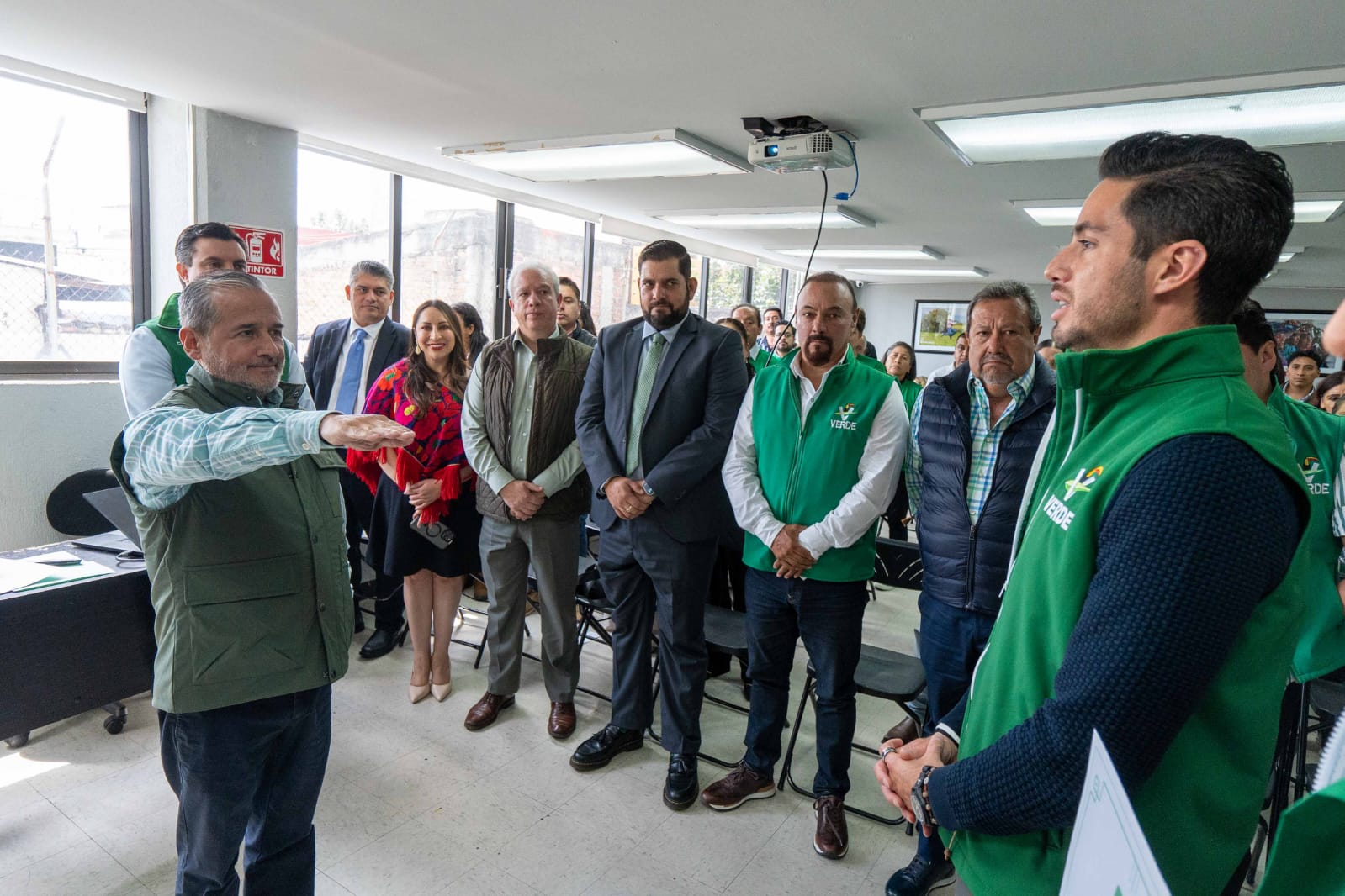 Héctor Velasco asume Secretaría de Planeación Estratégica del PVEM en ...